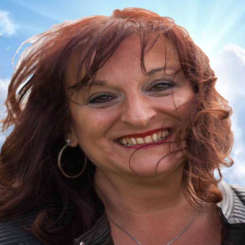 Effie Dimitropoulos Psychic Medium Available at The Zen Shop!